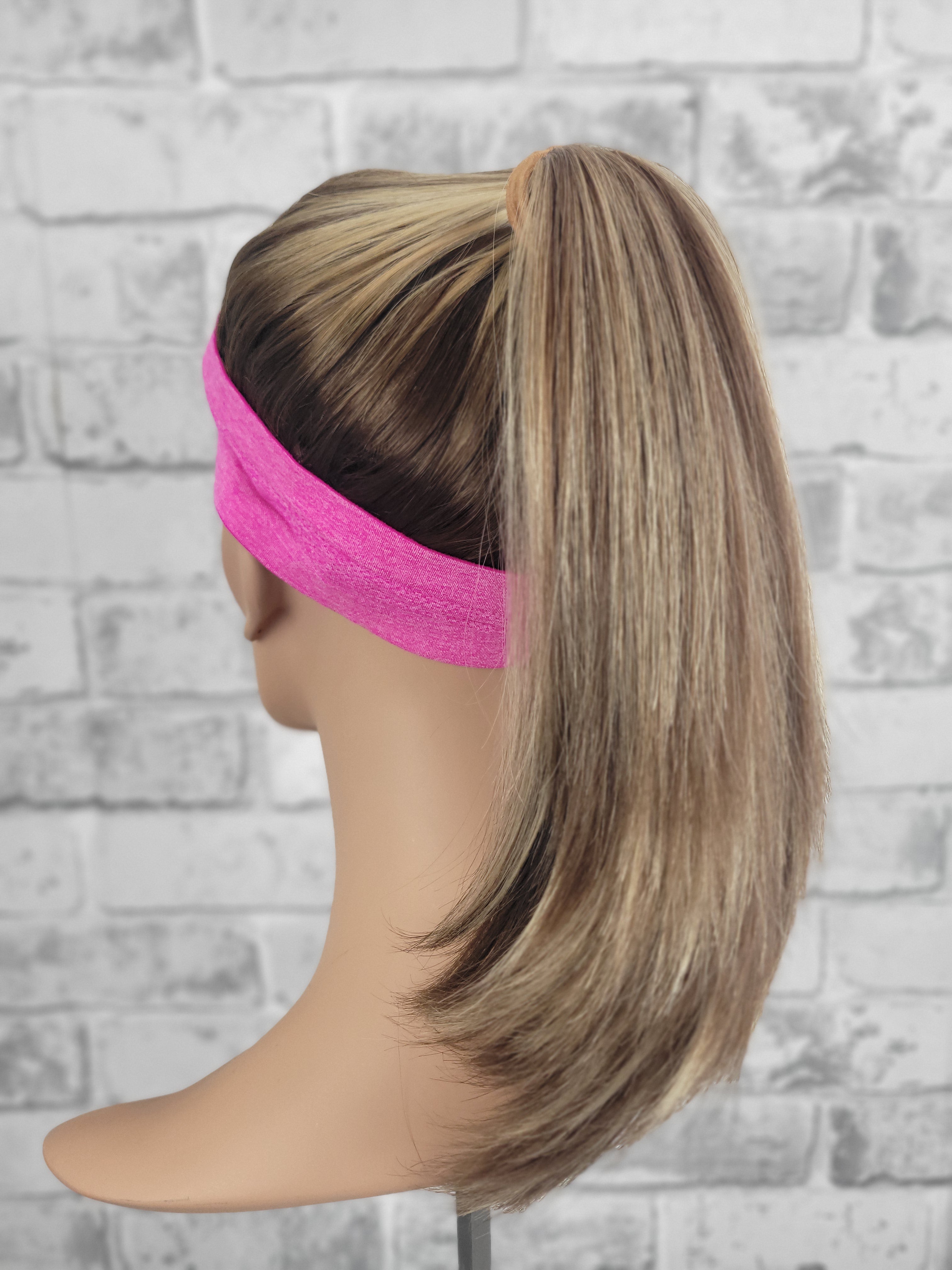 22" Sport Pony Wig - Caramel Twist (M) – FLOX HAIR