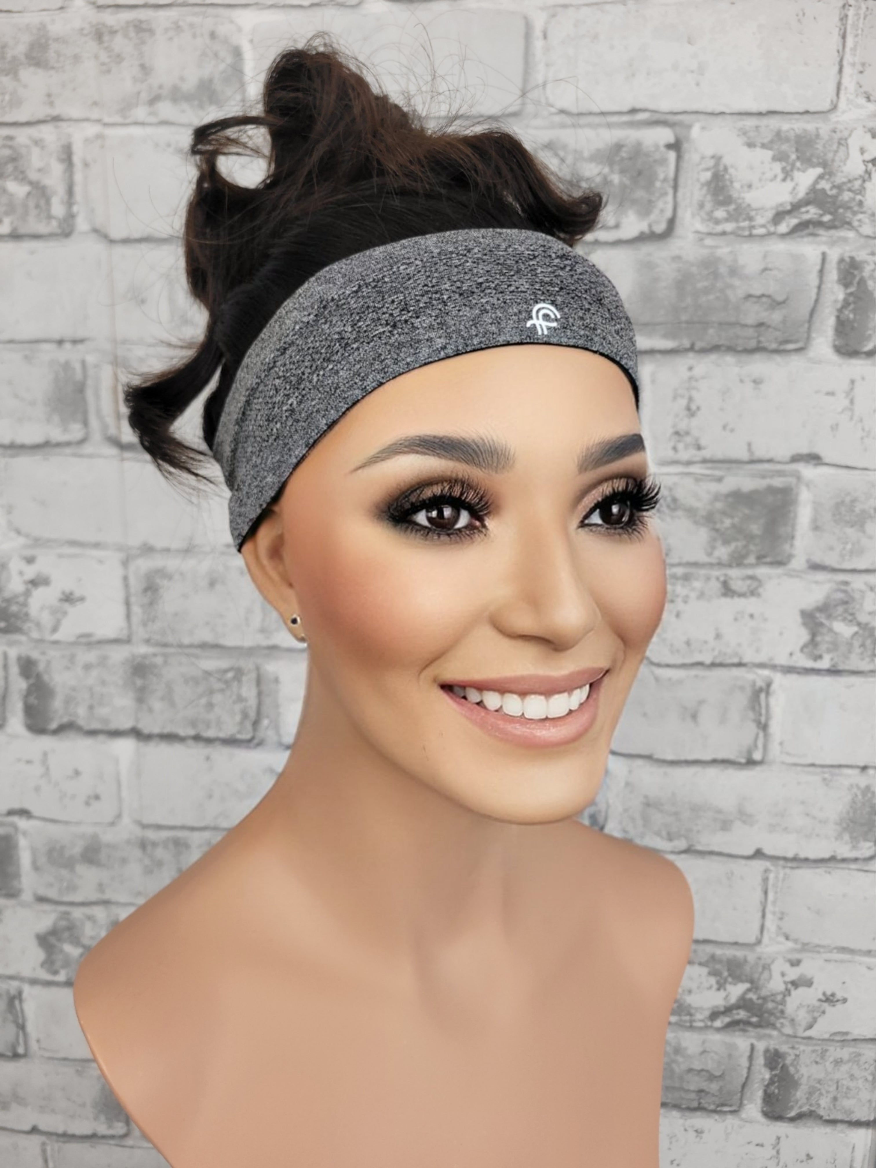 22" Sport Pony Wig - Darkest Brown Wave (S) – FLOX HAIR
