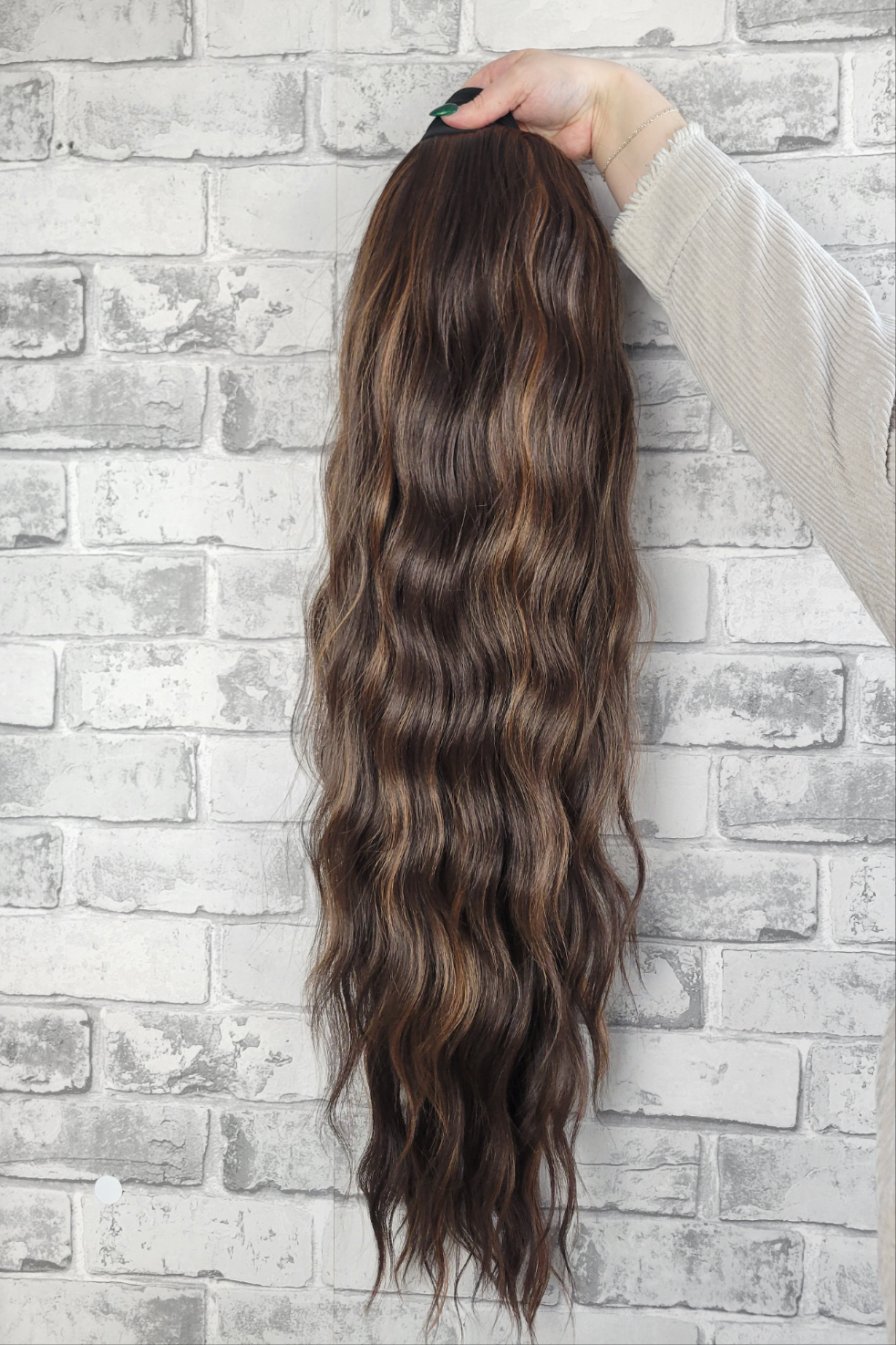 SYNTHETIC BAND FALL WIG SAMPLE SALE - CARAMEL CHOCOLATE WAVE (M/L ...